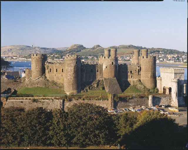 The Real Castle That Inspired Whellein Hold - Janalyn Voigt